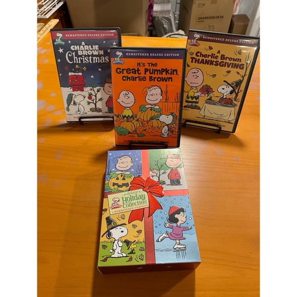Peanuts | Media | Peanuts Holiday Set Dvd Remastered Deluxe Charlie ...